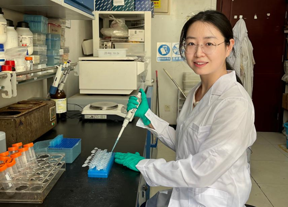 Lu Wang: Divergent microbial phosphorous acquisition strategies between ...